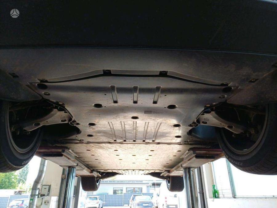 Melns Volkswagen ID.4 2023 Viļņa, ar dzinēja tilpumu 0.00 L un nobraukumu 114 tūkst. km par 26500 €, foto 13 vietnē AUTOMOTO.COM.LV