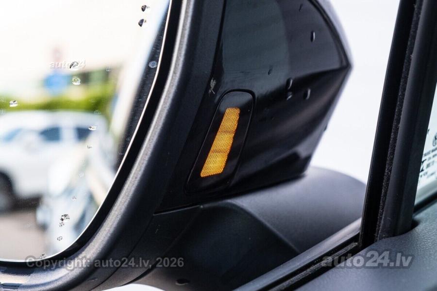 Black Volkswagen ID.4 2023 in Riga, with an engine capacity of 0.00 L and mileage of 72 thousand km for 34792 €, photo 24 on AUTOMOTO.COM.LV