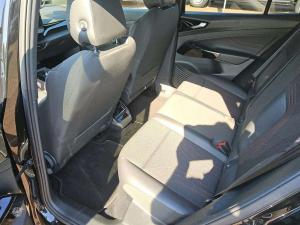 Black Volkswagen ID.4 2023 in Vilnius, with an engine capacity of 0.00 L and mileage of 178 thousand km for 24490 €, photo 13 on AUTOMOTO.COM.LV
