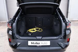 Black Volkswagen ID.4 2023 in Jelgava, with an engine capacity of 0.00 L and mileage of 91 thousand km for 33950 €, photo 9 on AUTOMOTO.COM.LV
