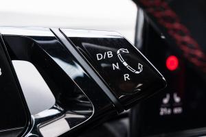 Black Volkswagen ID.4 2023 in Jelgava, with an engine capacity of 0.00 L and mileage of 91 thousand km for 33950 €, photo 12 on AUTOMOTO.COM.LV