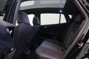 Melns Volkswagen ID.4 2023 Viļņa, ar dzinēja tilpumu 0.00 L un nobraukumu 178 tūkst. km par 24490 €, foto 15 vietnē AUTOMOTO.COM.LV