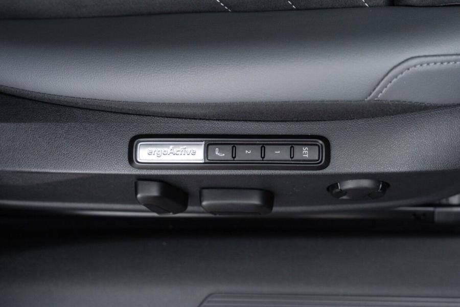 Melns Volkswagen ID.4 2022 Rīga, ar dzinēja tilpumu 0.10 L un nobraukumu 63 tūkst. km par 32800 €, foto 10 vietnē AUTOMOTO.COM.LV