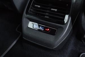 Melns Volkswagen ID.4 2022 Rīga, ar dzinēja tilpumu 0.10 L un nobraukumu 63 tūkst. km par 32800 €, foto 11 vietnē AUTOMOTO.COM.LV