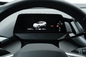 Melns Volkswagen ID.4 2022 Rīga, ar dzinēja tilpumu 0.10 L un nobraukumu 63 tūkst. km par 32800 €, foto 20 vietnē AUTOMOTO.COM.LV