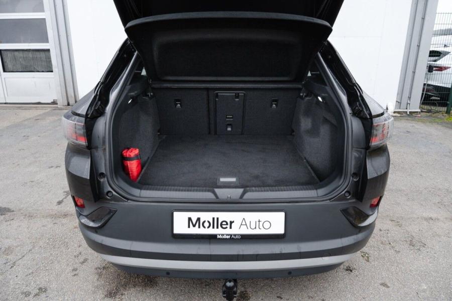 Melns Volkswagen ID.4 2022 Rīga, ar dzinēja tilpumu 0.10 L un nobraukumu 63 tūkst. km par 32800 €, foto 35 vietnē AUTOMOTO.COM.LV