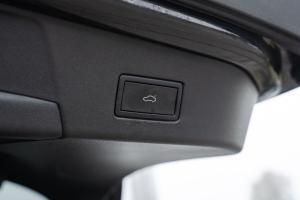 Melns Volkswagen ID.4 2022 Rīga, ar dzinēja tilpumu 0.10 L un nobraukumu 63 tūkst. km par 32800 €, foto 36 vietnē AUTOMOTO.COM.LV