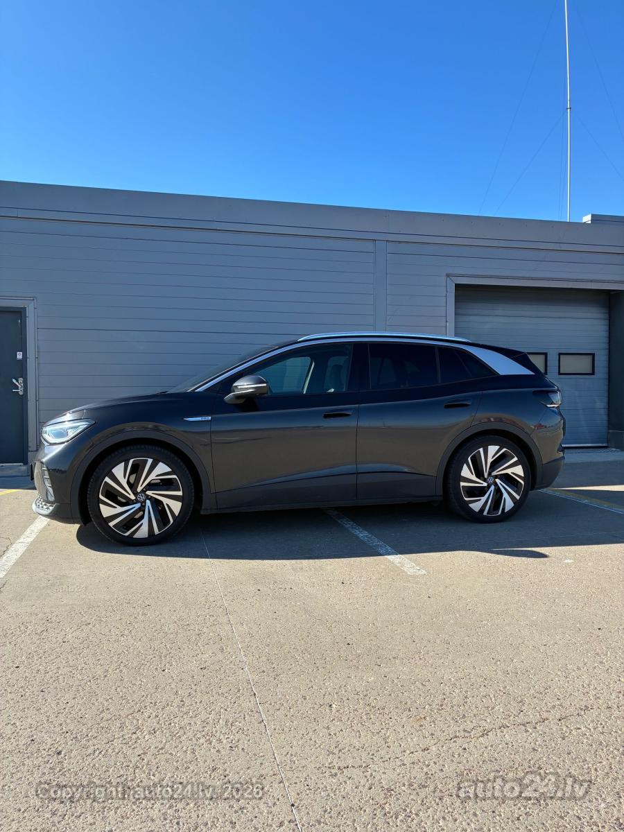Melns Volkswagen ID.4 2022 Tallina, ar dzinēja tilpumu 0.00 L un nobraukumu 113 tūkst. km par 27400 €, foto 1 vietnē AUTOMOTO.COM.LV