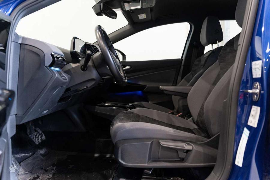 Zils Volkswagen ID.4 2021 Viļņa, ar dzinēja tilpumu 0.00 L un nobraukumu 61 tūkst. km par 24900 €, foto 12 vietnē AUTOMOTO.COM.LV