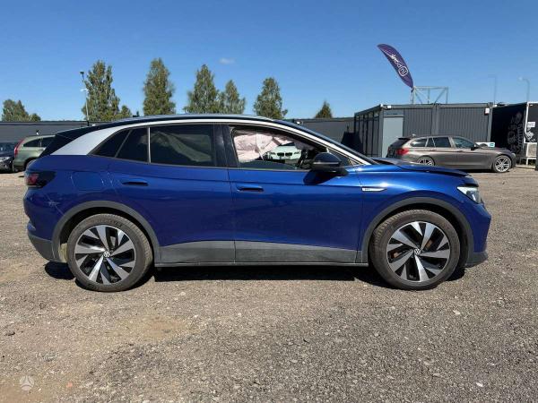Blue Volkswagen ID.4 2021 in Kaunas, with an engine capacity of 0.00 L and mileage of 220 thousand km for 12850 €, photo 5 on AUTOMOTO.COM.LV