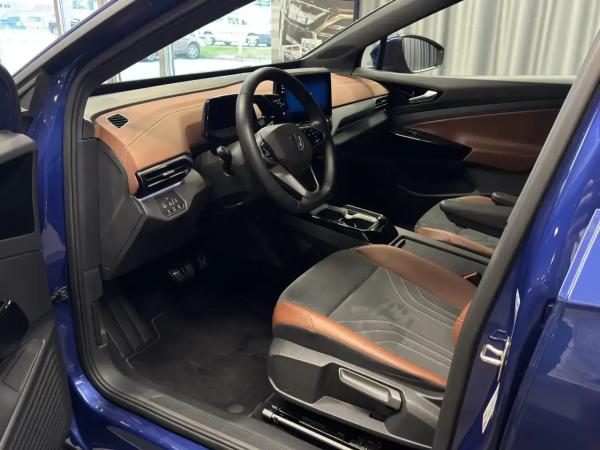 Фольксваген ID.4 2021 в Марупе на AUTOMOTO.COM.LV Синий Фольксваген ID.4 2021 в Марупе, объемом двигателя 0.00 л и пробегом 67 тыс. км за 27990 €, фото 7 на AUTOMOTO.COM.LV