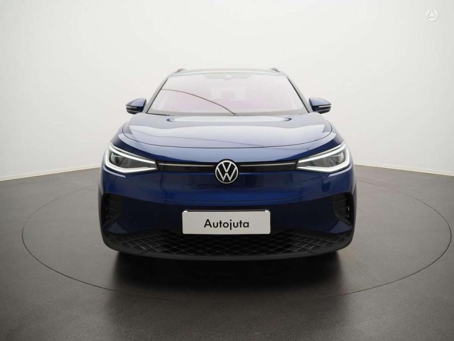Blue Volkswagen ID.4 2022 in Vilnius, with an engine capacity of 0.00 L and mileage of 52 thousand km for 27200 €, photo 3 on AUTOMOTO.COM.LV
