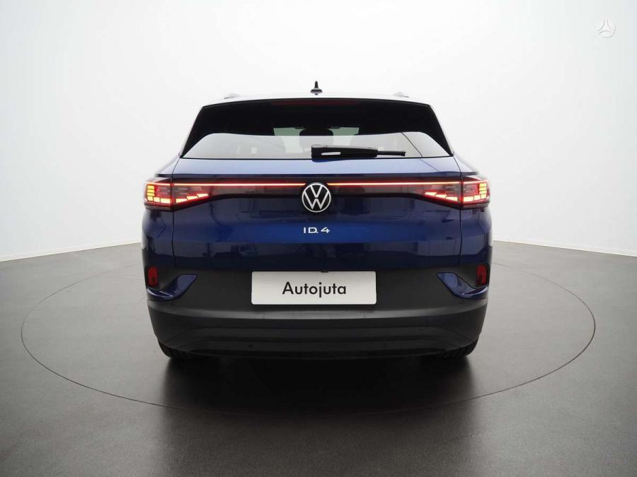 Blue Volkswagen ID.4 2022 in Vilnius, with an engine capacity of 0.00 L and mileage of 52 thousand km for 27200 €, photo 6 on AUTOMOTO.COM.LV