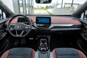 Blue Volkswagen ID.4 2021 in Kaunas, with an engine capacity of 0.00 L and mileage of 71 thousand km for 23950 €, photo 17 on AUTOMOTO.COM.LV