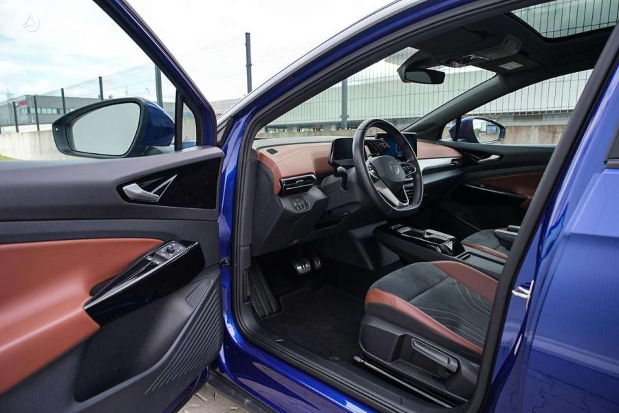 Blue Volkswagen ID.4 2021 in Kaunas, with an engine capacity of 0.00 L and mileage of 71 thousand km for 23950 €, photo 29 on AUTOMOTO.COM.LV