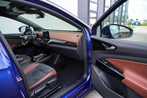 Blue Volkswagen ID.4 2021 in Kaunas, with an engine capacity of 0.00 L and mileage of 71 thousand km for 23950 €, photo 40 on AUTOMOTO.COM.LV