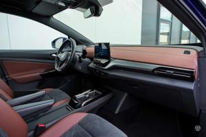 Blue Volkswagen ID.4 2021 in Kaunas, with an engine capacity of 0.00 L and mileage of 71 thousand km for 23950 €, photo 41 on AUTOMOTO.COM.LV