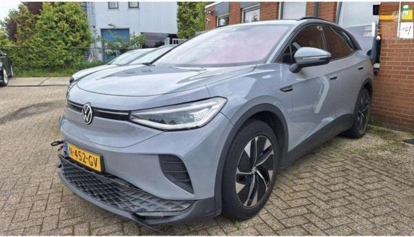 Volkswagen ID.4 2021 in Kaunas, with an engine capacity of 0.00 L and mileage of 413 thousand km for 10300 €, photo 1 on AUTOMOTO.COM.LV