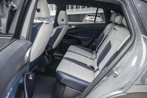 Volkswagen ID.4 2025 Viļņa, ar dzinēja tilpumu 0.00 L un nobraukumu 7 tūkst. km par 26500 €, foto 27 vietnē AUTOMOTO.COM.LV