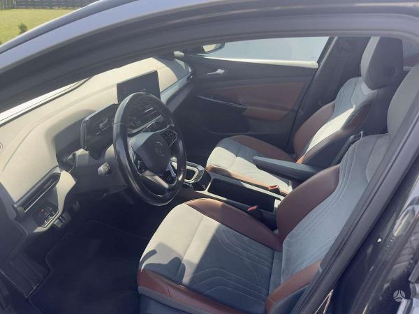Grey Volkswagen ID.4 2021 in Kaunas, with an engine capacity of 0.00 L and mileage of 204 thousand km for 17200 €, photo 7 on AUTOMOTO.COM.LV