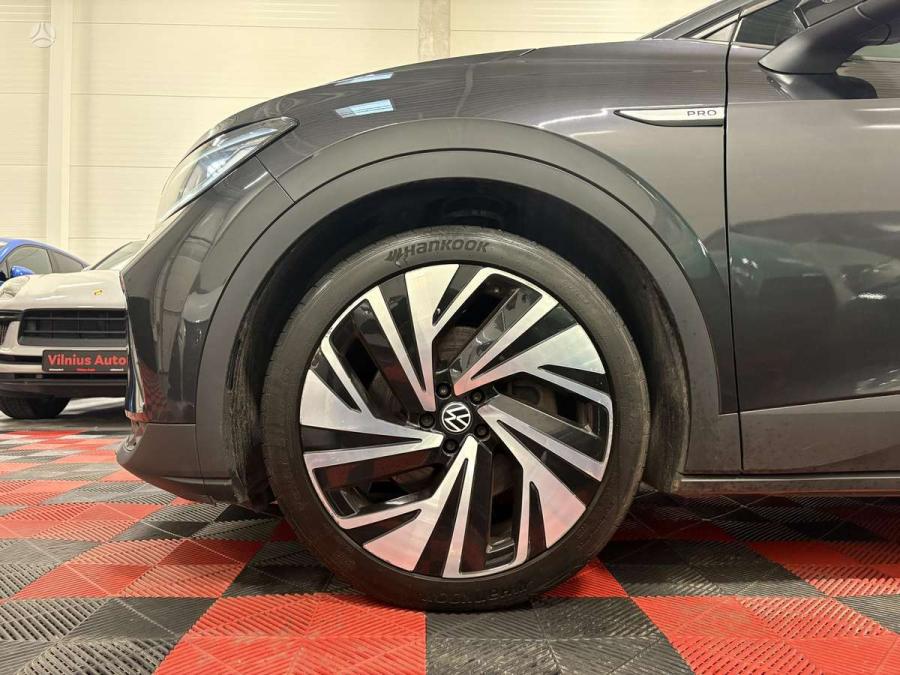 Grey Volkswagen ID.4 2021 in Vilnius, with an engine capacity of 0.00 L and mileage of 133 thousand km for 25999 €, photo 10 on AUTOMOTO.COM.LV