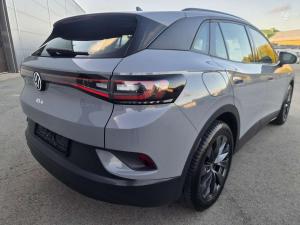 Pelēks Volkswagen ID.4 2021 Mažeikiai, ar dzinēja tilpumu 0.00 L un nobraukumu 117 tūkst. km par 12900 €, foto 4 vietnē AUTOMOTO.COM.LV