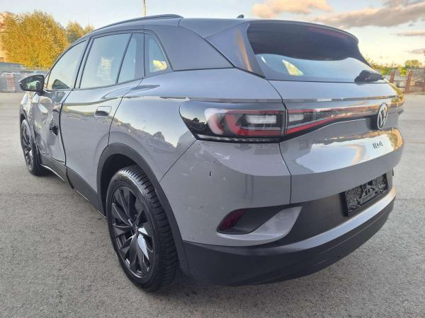 Pelēks Volkswagen ID.4 2021 Mažeikiai, ar dzinēja tilpumu 0.00 L un nobraukumu 117 tūkst. km par 12900 €, foto 5 vietnē AUTOMOTO.COM.LV