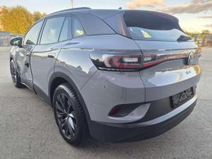 Pelēks Volkswagen ID.4 2021 Mažeikiai, ar dzinēja tilpumu 0.00 L un nobraukumu 117 tūkst. km par 12900 €, foto 5 vietnē AUTOMOTO.COM.LV