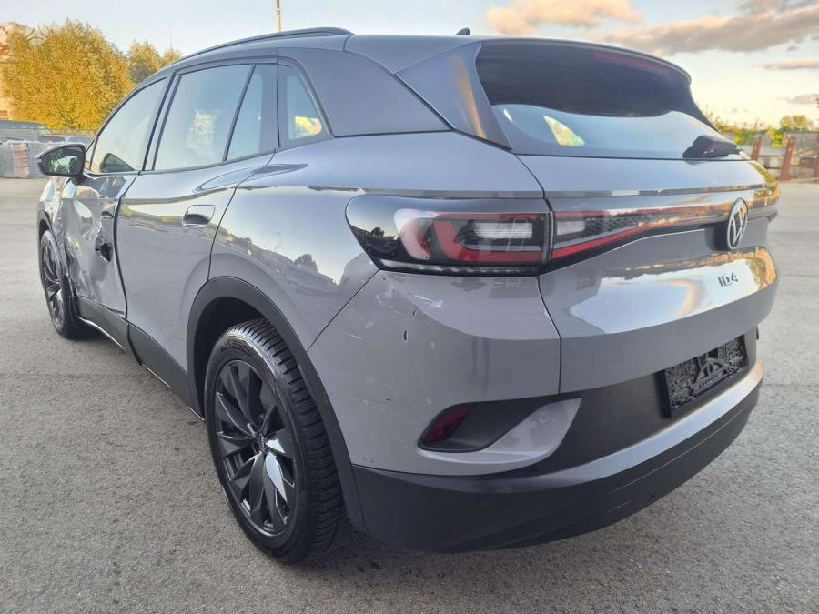 Pelēks Volkswagen ID.4 2021 Mažeikiai, ar dzinēja tilpumu 0.00 L un nobraukumu 117 tūkst. km par 12900 €, foto 5 vietnē AUTOMOTO.COM.LV