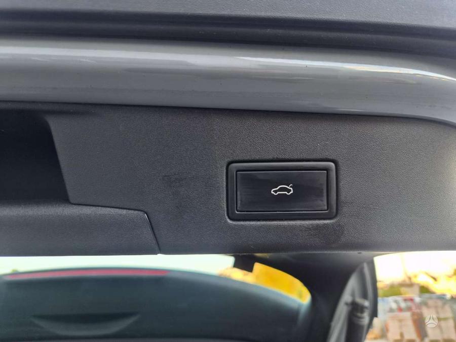 Pelēks Volkswagen ID.4 2021 Mažeikiai, ar dzinēja tilpumu 0.00 L un nobraukumu 117 tūkst. km par 12900 €, foto 19 vietnē AUTOMOTO.COM.LV
