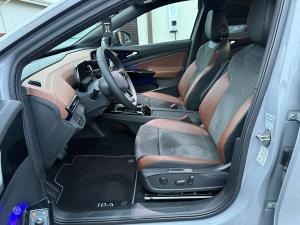 Grey Volkswagen ID.4 2021 in Siauliai, with an engine capacity of 0.00 L and mileage of 167 thousand km for 21300 €, photo 11 on AUTOMOTO.COM.LV