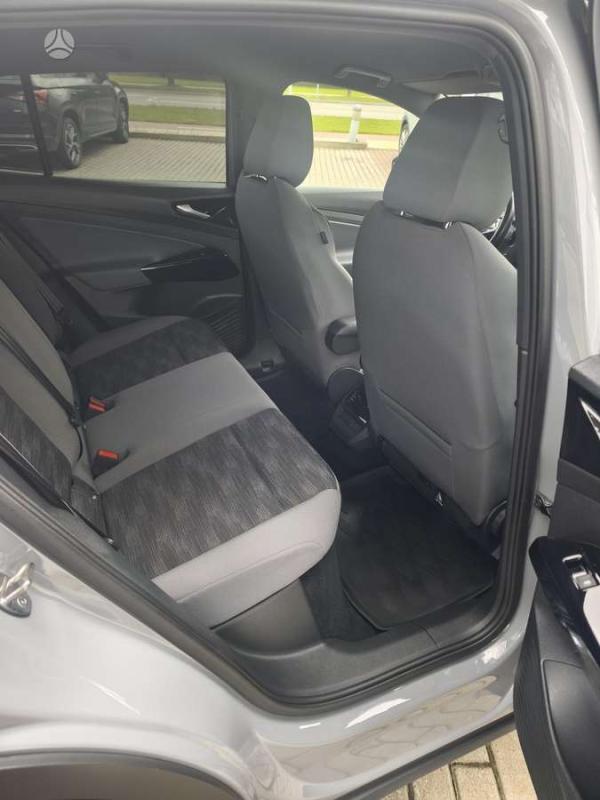 Grey Volkswagen ID.4 2022 in Siauliai, with an engine capacity of 0.00 L and mileage of 79 thousand km for 24900 €, photo 10 on AUTOMOTO.COM.LV
