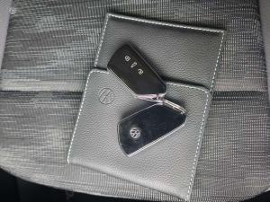 Pelēks Volkswagen ID.4 2022 Šauļi, ar dzinēja tilpumu 0.00 L un nobraukumu 79 tūkst. km par 24900 €, foto 23 vietnē AUTOMOTO.COM.LV