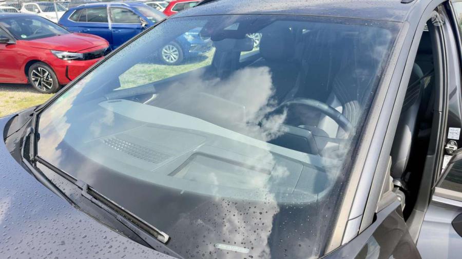 Pelēks Volkswagen ID.4 2022 Šauļi, ar dzinēja tilpumu 0.00 L un nobraukumu 57 tūkst. km par 19900 €, foto 20 vietnē AUTOMOTO.COM.LV