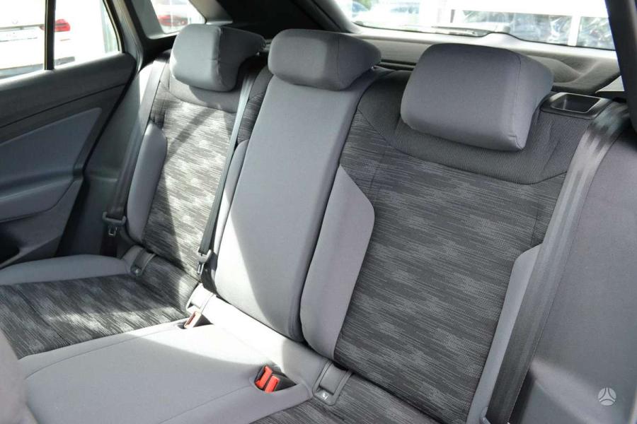 Grey Volkswagen ID.4 2022 in Vilnius, with an engine capacity of 0.00 L and mileage of 107 thousand km for 19000 €, photo 32 on AUTOMOTO.COM.LV