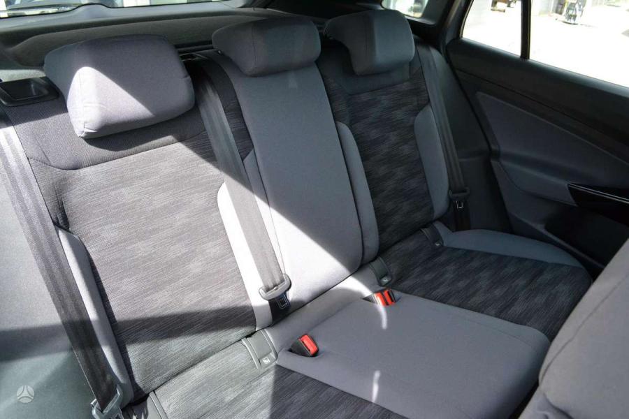Grey Volkswagen ID.4 2022 in Vilnius, with an engine capacity of 0.00 L and mileage of 107 thousand km for 19000 €, photo 34 on AUTOMOTO.COM.LV