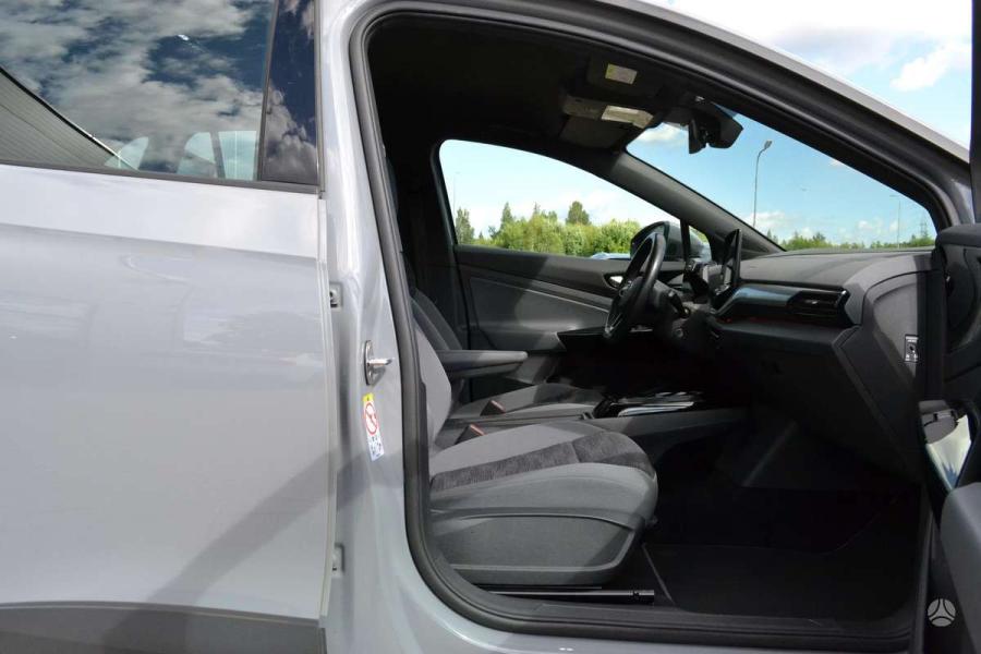 Grey Volkswagen ID.4 2022 in Vilnius, with an engine capacity of 0.00 L and mileage of 107 thousand km for 19000 €, photo 36 on AUTOMOTO.COM.LV
