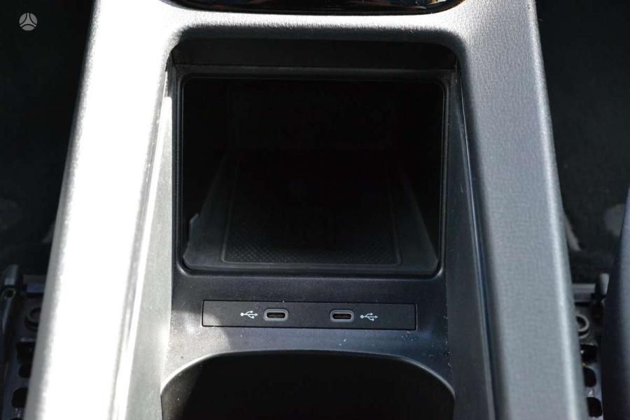 Grey Volkswagen ID.4 2022 in Vilnius, with an engine capacity of 0.00 L and mileage of 107 thousand km for 19000 €, photo 53 on AUTOMOTO.COM.LV