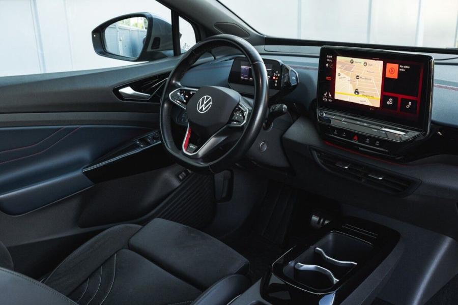 Pelēks Volkswagen ID.4 2022 Ventspils, ar dzinēja tilpumu 0.00 L un nobraukumu 87 tūkst. km par 34900 €, foto 20 vietnē AUTOMOTO.COM.LV
