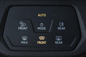 Pelēks Volkswagen ID.4 2022 Ventspils, ar dzinēja tilpumu 0.00 L un nobraukumu 87 tūkst. km par 34900 €, foto 27 vietnē AUTOMOTO.COM.LV