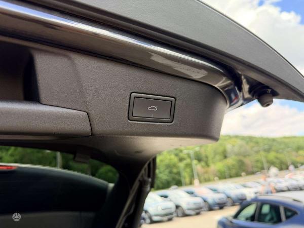 Pelēks Volkswagen ID.4 2022 Viļņa, ar dzinēja tilpumu 0.00 L un nobraukumu 148 tūkst. km par 25300 €, foto 9 vietnē AUTOMOTO.COM.LV