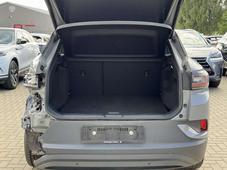 Grey Volkswagen ID.4 2022 in Vilnius, with an engine capacity of 0.00 L and mileage of 107 thousand km for 18000 €, photo 15 on AUTOMOTO.COM.LV