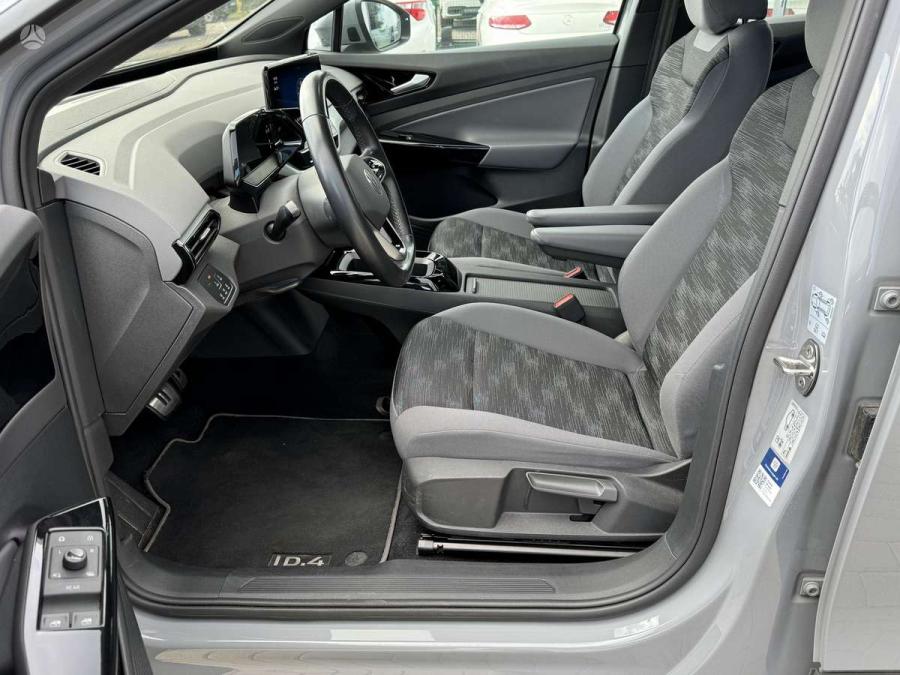 Grey Volkswagen ID.4 2022 in Vilnius, with an engine capacity of 0.00 L and mileage of 107 thousand km for 18000 €, photo 25 on AUTOMOTO.COM.LV