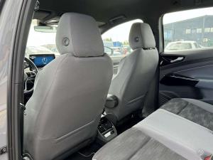 Grey Volkswagen ID.4 2022 in Vilnius, with an engine capacity of 0.00 L and mileage of 107 thousand km for 18000 €, photo 31 on AUTOMOTO.COM.LV