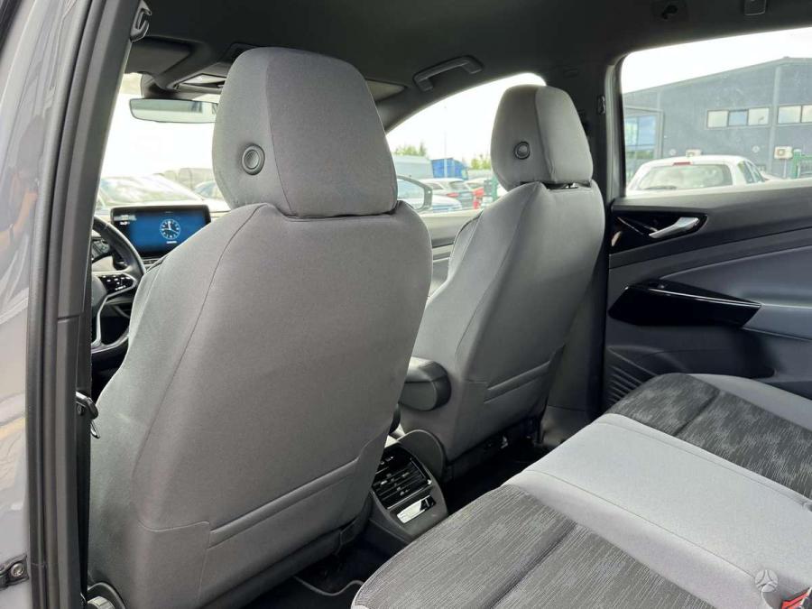 Grey Volkswagen ID.4 2022 in Vilnius, with an engine capacity of 0.00 L and mileage of 107 thousand km for 18000 €, photo 31 on AUTOMOTO.COM.LV