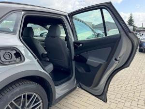 Grey Volkswagen ID.4 2022 in Vilnius, with an engine capacity of 0.00 L and mileage of 107 thousand km for 18000 €, photo 36 on AUTOMOTO.COM.LV