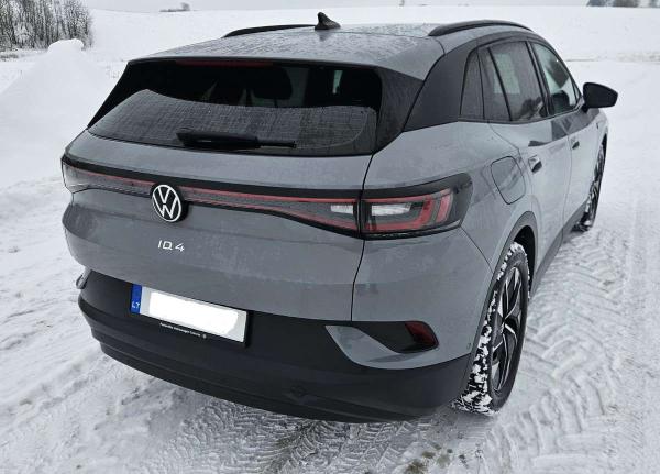 Pelēks Volkswagen ID.4 2023 Utena, ar dzinēja tilpumu 0.00 L un nobraukumu 53 tūkst. km par 31500 €, foto 2 vietnē AUTOMOTO.COM.LV