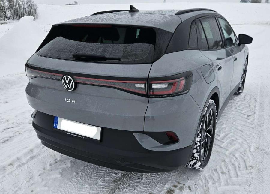 Grey Volkswagen ID.4 2023 in Utena, with an engine capacity of 0.00 L and mileage of 53 thousand km for 31500 €, photo 2 on AUTOMOTO.COM.LV