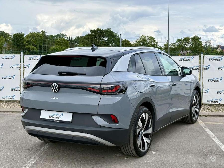 Pelēks Volkswagen ID.4 2023 Viļņa, ar dzinēja tilpumu 0.00 L un nobraukumu 97 tūkst. km par 28000 €, foto 3 vietnē AUTOMOTO.COM.LV