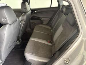 Pelēks Volkswagen ID.4 2023 Viļņa, ar dzinēja tilpumu 0.00 L un nobraukumu 97 tūkst. km par 28000 €, foto 24 vietnē AUTOMOTO.COM.LV